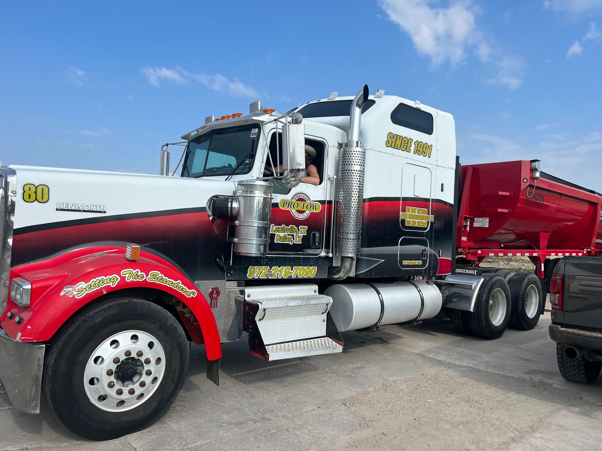 Efficient, Family-Owned 24-Hour Wrecker Service | Frisco, TX | Pro-Tow Wrecker Service